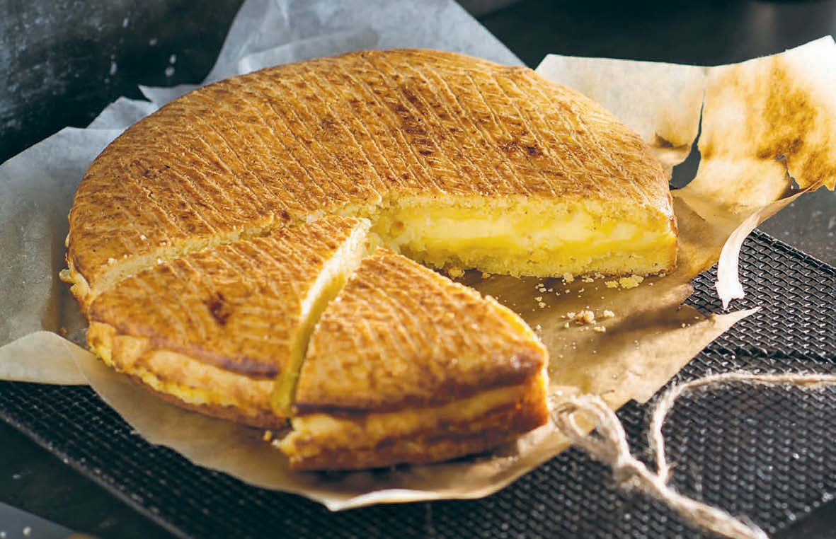 Gâteau Basque: a classic cake from the Basque region of France ...
